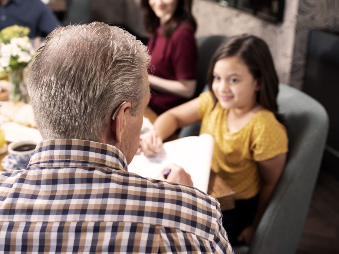 Audífonos, cuidado auditivo y pruebas de audición | Audical UY